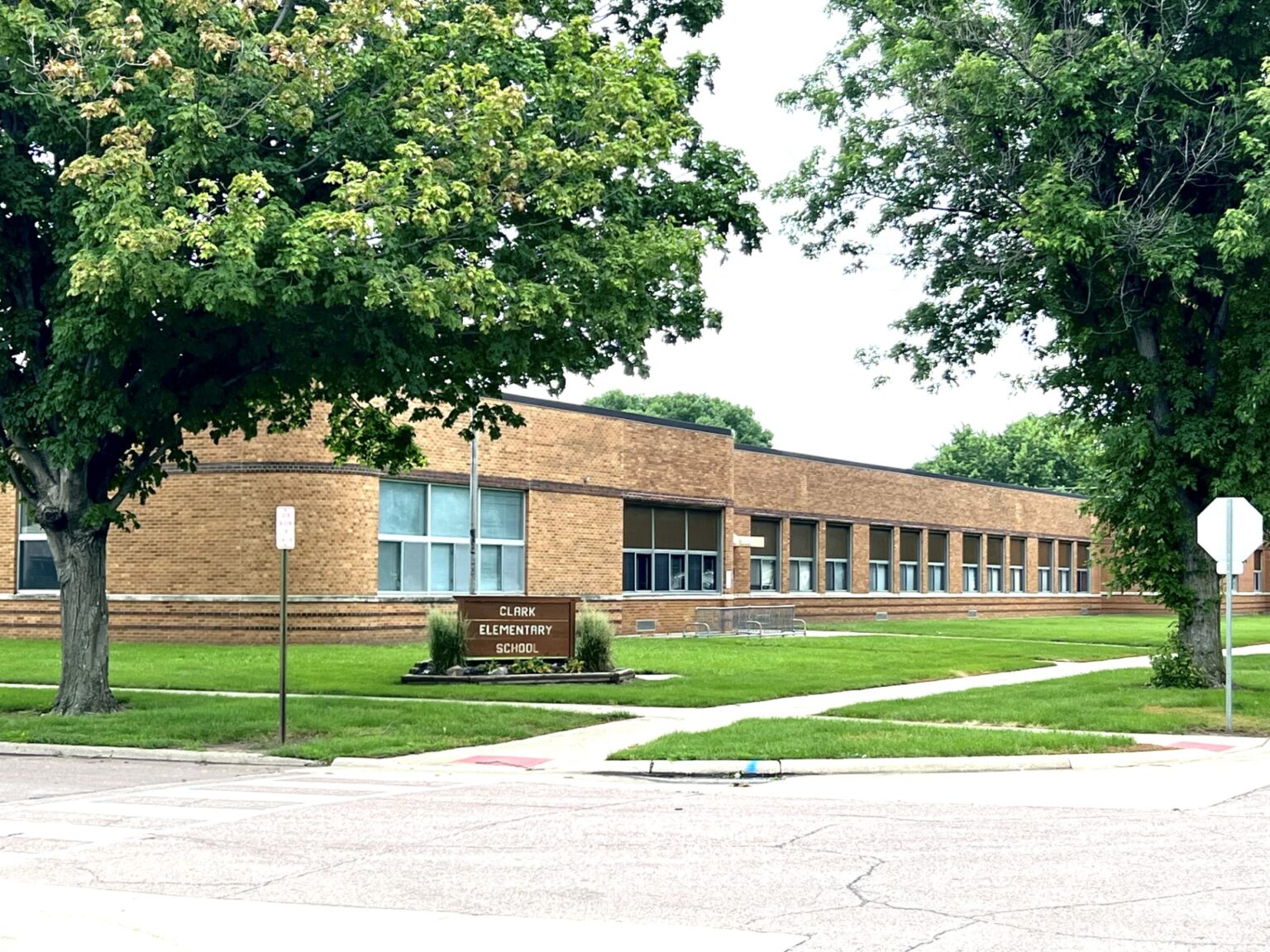 KLEM 1410 and 96.9 - LeMars, Iowa Radio