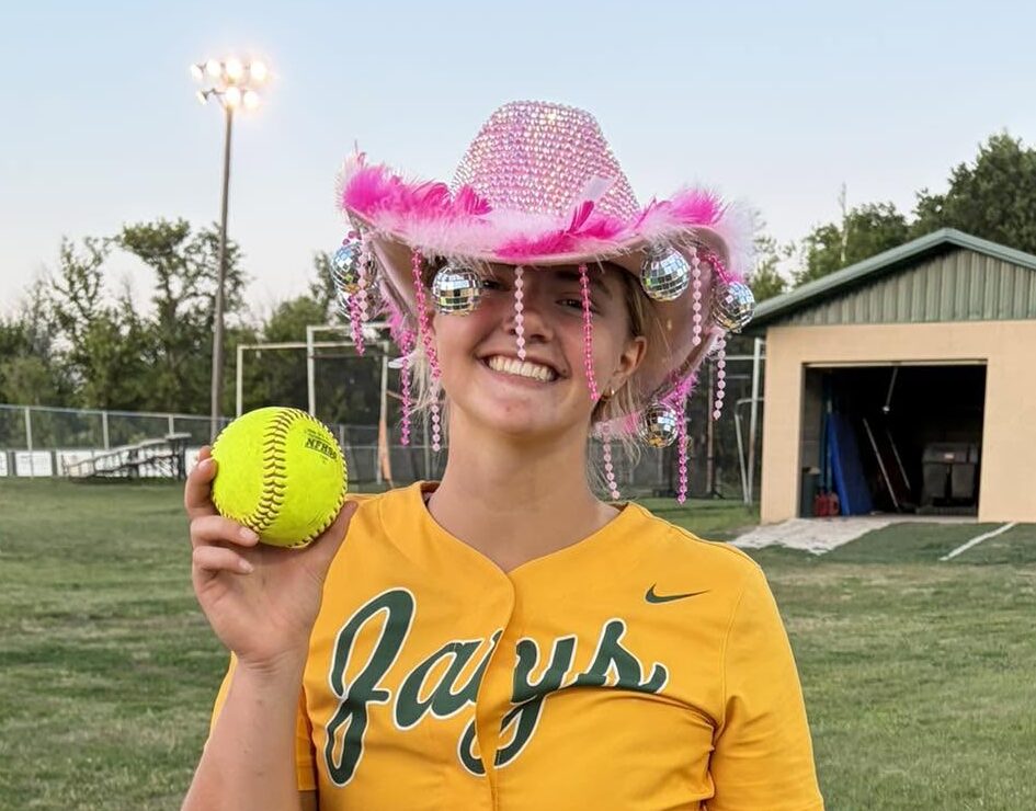 Walgenbach's walk-off home run propels Gehlen to win at home - KLEM 1410